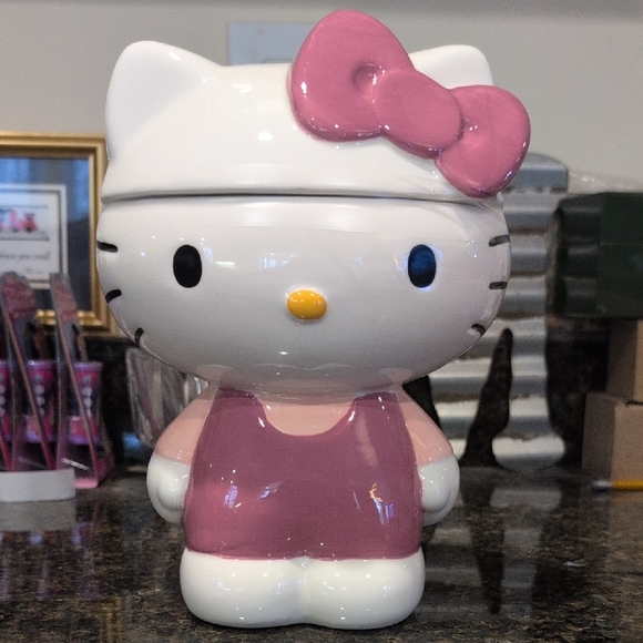 Hello Kitty | Kitchen | Nwt Hello Kitty Figure Cookie Jar Sanrio | Poshmark